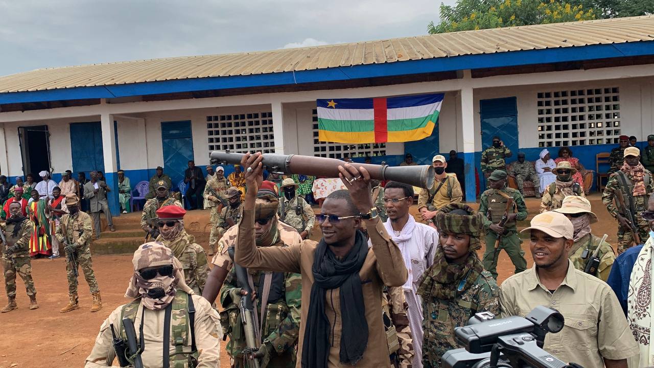 Centrafrique: la paix passe par le désarmement des groupes armés et le ...
